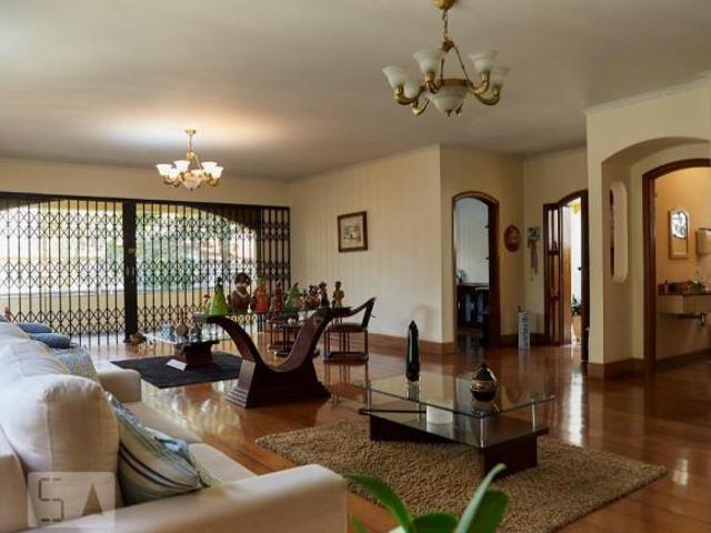Casa à Venda Alto da Lapa, 5 Quartos, 590 m² São Paulo