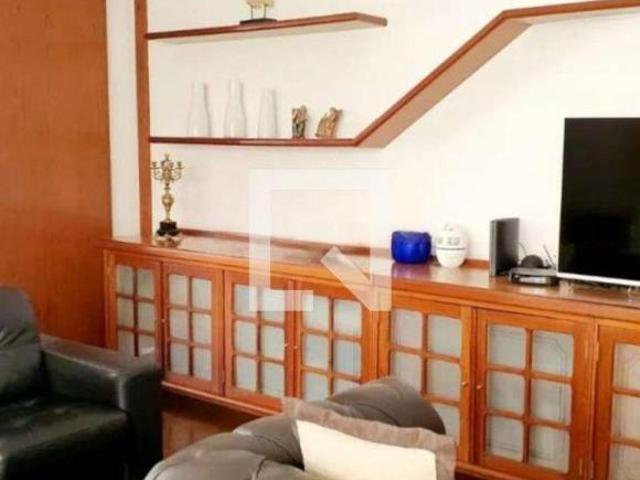 Casa à Venda Alto da Lapa, 5 Quartos, 300 m2