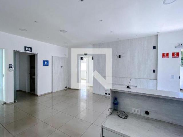 Casa à Venda Alto da Lapa, 8 Quartos, 496 m2
