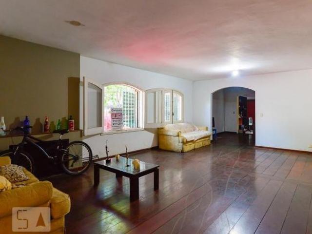 Casa à Venda Alto de Pinheiros, 3 Quartos, 200 m2
