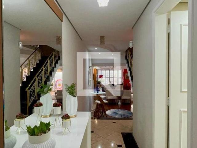 Casa à Venda Alto de Pinheiros, 3 Quartos, 450 m2