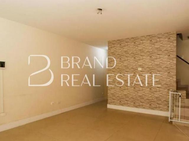 Casa à Venda Alto de Pinheiros 280 m² com 4 quartos e 2 vagas