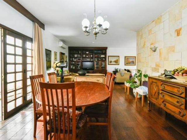 Casa à Venda Alto de Pinheiros, 4 Quartos, 220 m2