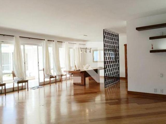 Casa à Venda Alto de Pinheiros, 4 Quartos, 325 m2