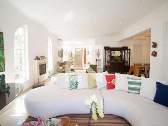 Casa à Venda Alto de Pinheiros, 4 Quartos, 460 m² São Paulo