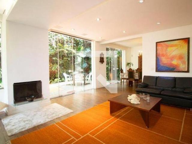 Casa à Venda Alto de Pinheiros, 4 Quartos, 400 m2
