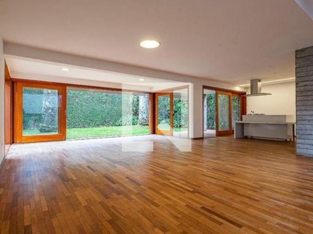 Casa à Venda Alto de Pinheiros, 4 Quartos, 400 m2
