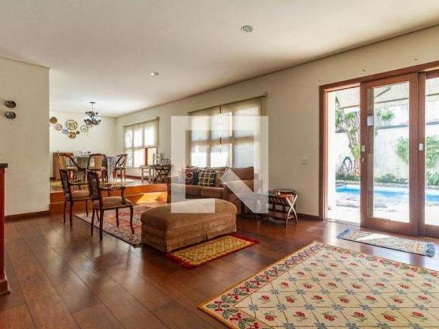 Casa à Venda Alto de Pinheiros, 4 Quartos, 420 m2