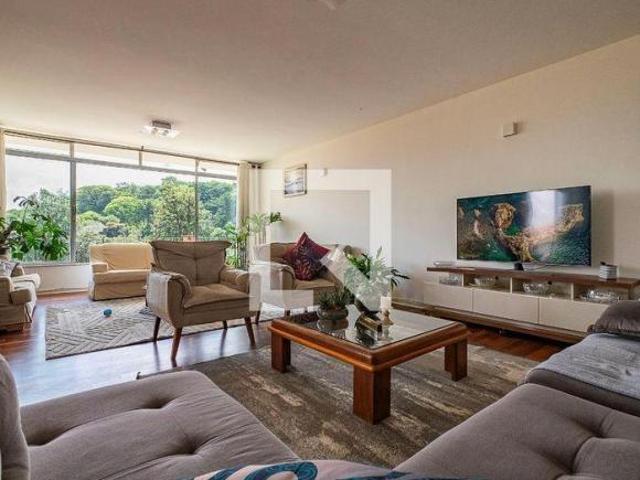 Casa à Venda Alto de Pinheiros, 4 Quartos, 526 m2