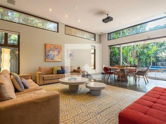 Casa à Venda Alto de Pinheiros, 5 Quartos, 468 m2