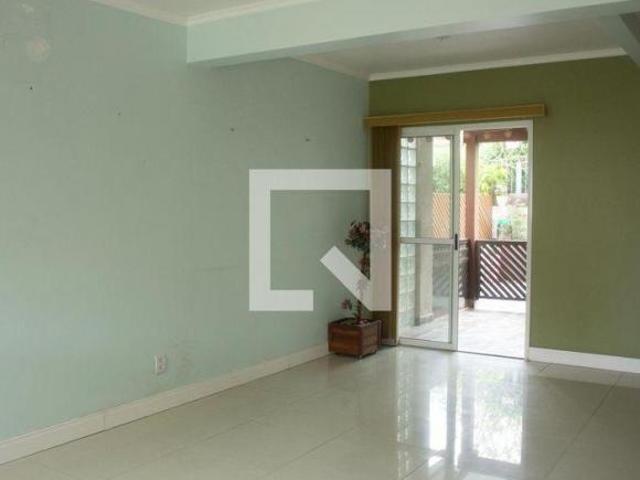 Casa à Venda Alto Petrópolis, 3 Quartos, 98 m² Porto Alegre