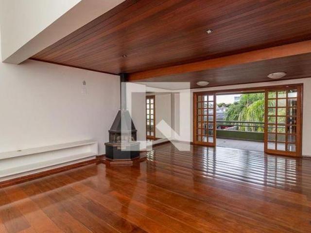 Casa à Venda Alto Petrópolis, 4 Quartos, 400 m² Porto Alegre