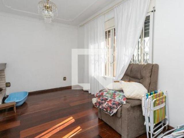 Casa à Venda Alto Petrópolis, 4 Quartos, 500 m² Porto Alegre