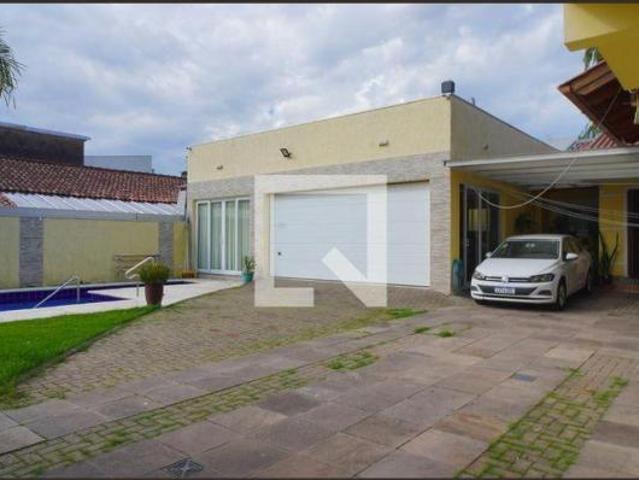 Casa à Venda Alto Petrópolis, 4 Quartos, 353 m² Porto Alegre