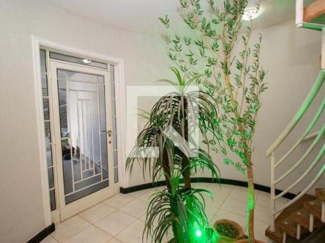 Casa à Venda Alvorada, 3 Quartos, 366 m² Contagem