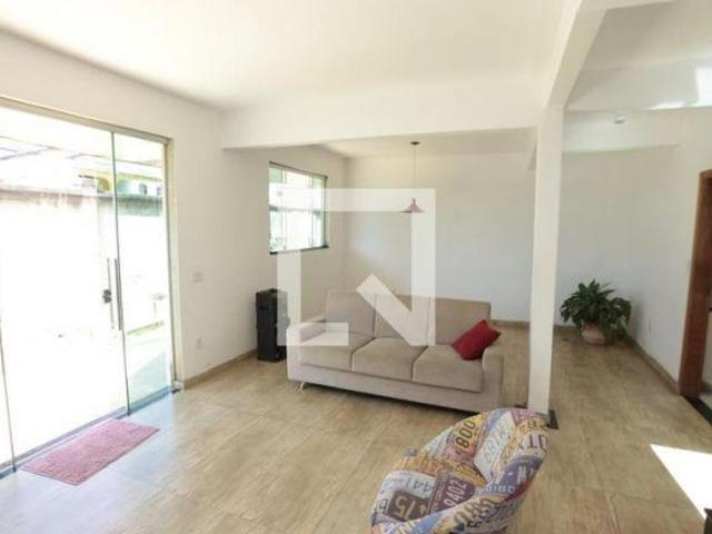 Casa à Venda Alvorada, 4 Quartos, 203 m² Contagem