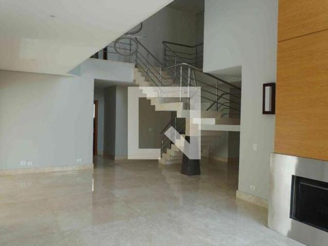 Casa à Venda Aldeia da Serra, 2 Quartos, 446 m2