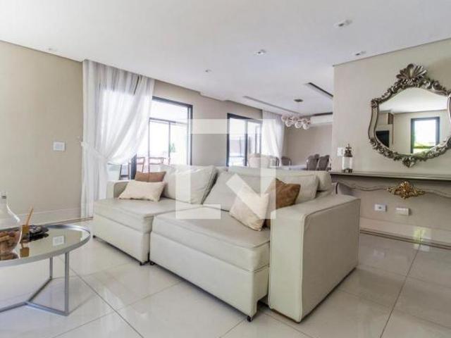 Casa à Venda Aldeia da Serra, 3 Quartos, 390 m2