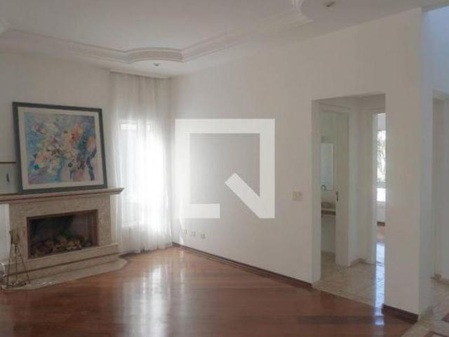 Casa à Venda Aldeia da Serra, 4 Quartos, 455 m² Barueri