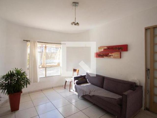 Casa à Venda Alípio de Melo, 7 Quartos, 250 m² Belo Horizonte