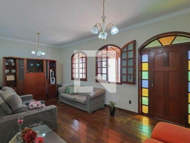 Casa à Venda Alípio de Melo, 4 Quartos, 380 m² Belo Horizonte