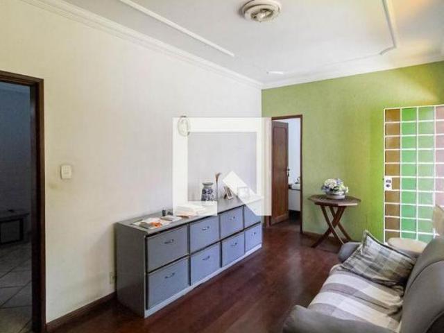 Casa à Venda Alípio de Melo, 5 Quartos, 300 m² Belo Horizonte