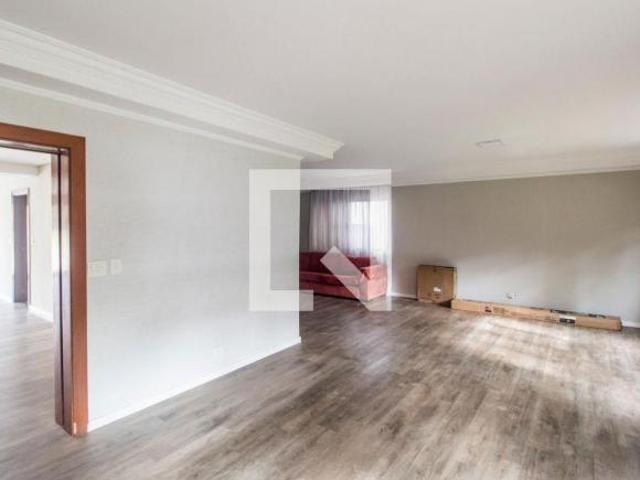 Casa à Venda Alphaville, 4 Quartos, 341 m2