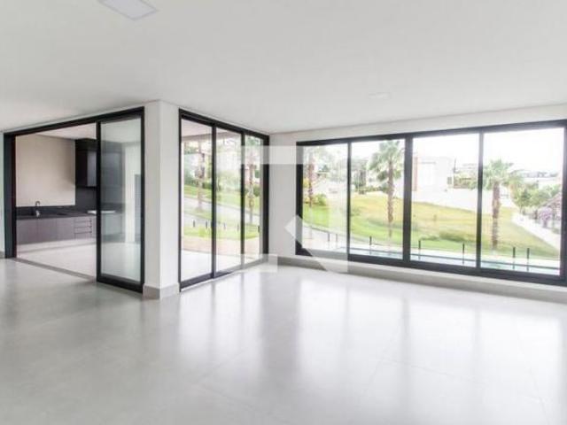 Casa à Venda Alphaville, 4 Quartos, 350 m2