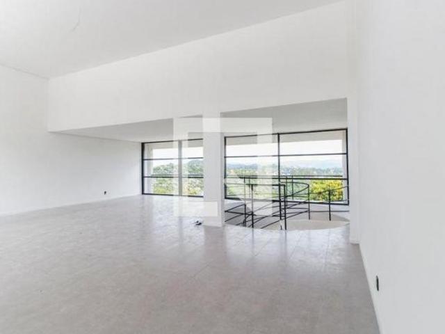 Casa à Venda Alphaville, 4 Quartos, 370 m² Santana de Parnaíba