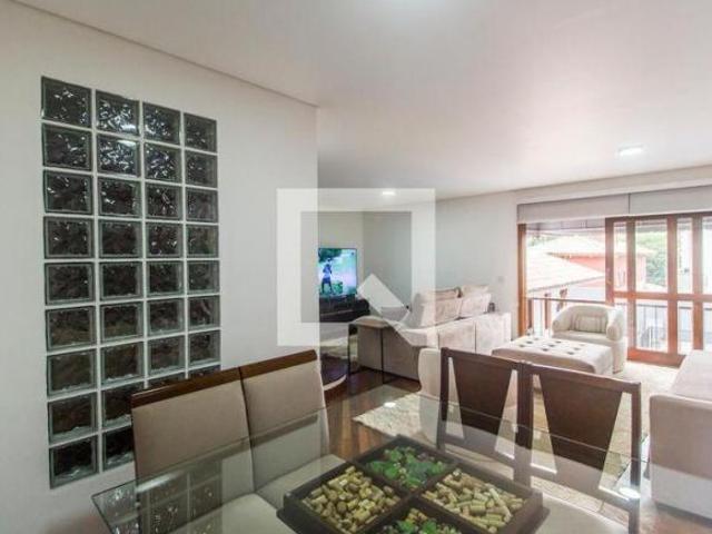 Casa à Venda Alphaville, 4 Quartos, 385 m² Santana de Parnaíba
