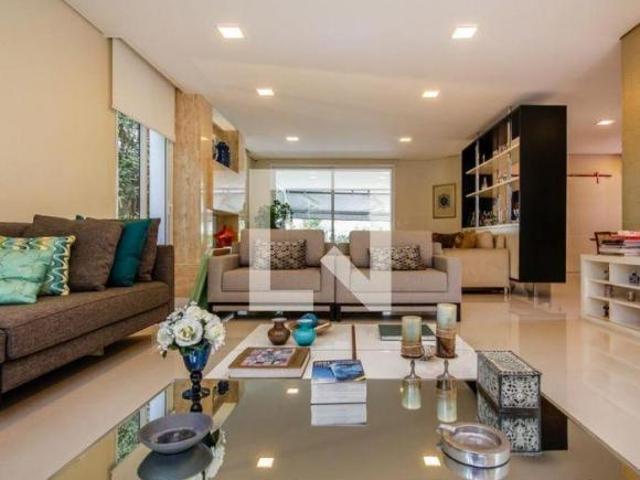 Casa à Venda Alphaville, 4 Quartos, 439 m² Santana de Parnaíba