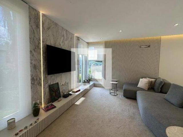 Casa à Venda Alphaville, 4 Quartos, 472 m² Santana de Parnaíba