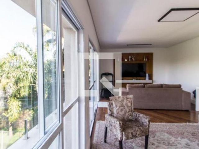 Casa à Venda Alphaville, 4 Quartos, 488 m² Santana de Parnaíba