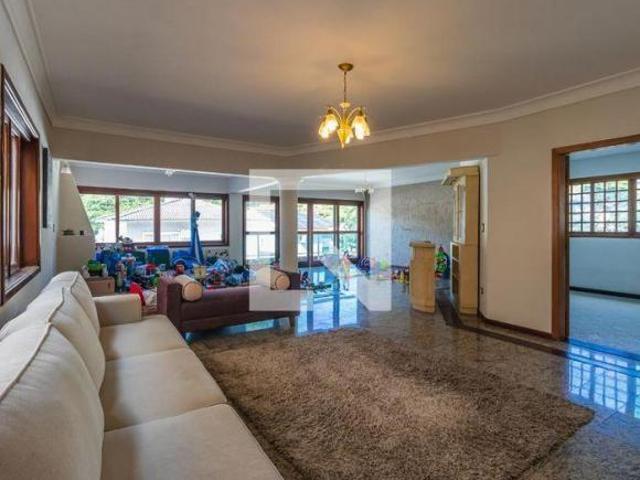 Casa à Venda Alphaville, 4 Quartos, 640 m2