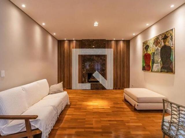 Casa à Venda Alphaville, 4 Quartos, 732 m² Santana de Parnaíba