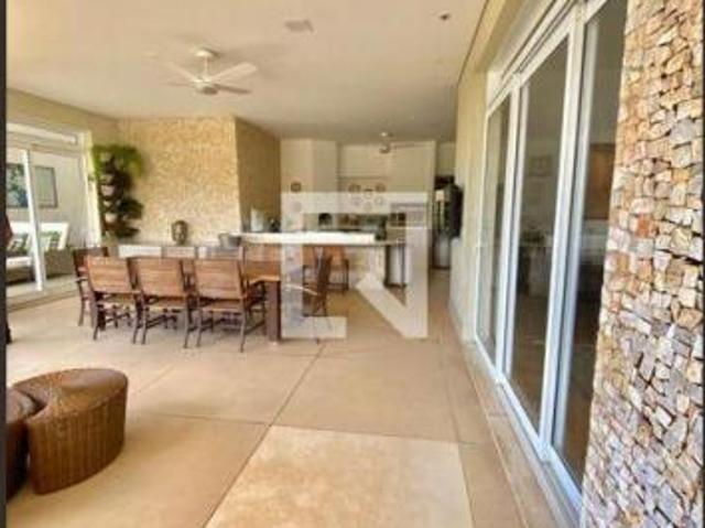 Casa à Venda Alphaville, 5 Quartos, 1000 m² Santana de Parnaíba