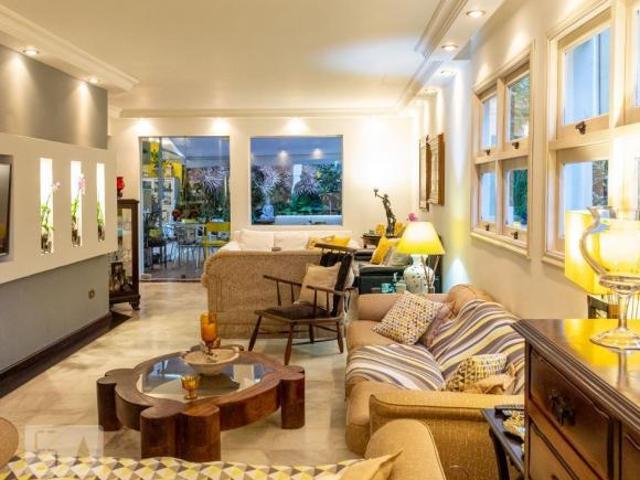 Casa à Venda Alphaville, 5 Quartos, 420 m² Santana de Parnaíba