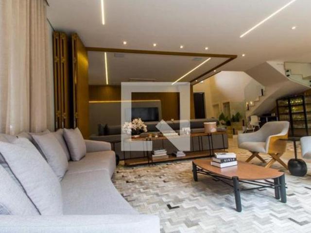 Casa à Venda Alphaville, 5 Quartos, 567 m² Santana de Parnaíba
