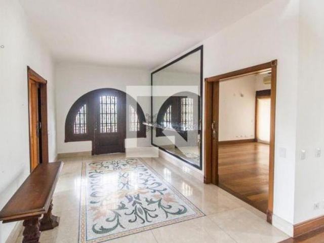 Casa à Venda Alphaville, 5 Quartos, 747 m² Santana de Parnaíba