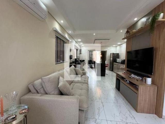Casa à Venda Alphaville, 2 Quartos, 118 m² Santana de Parnaíba