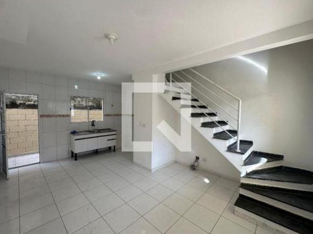 Casa à Venda Alphaville, 2 Quartos, 61 m² Santana de Parnaíba