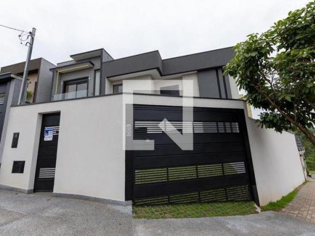 Casa à Venda Alphaville, 3 Quartos, 144 m² Santana de Parnaíba
