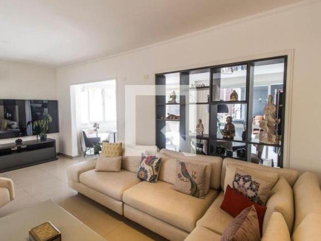 Casa à Venda Alphaville, 3 Quartos, 164 m2