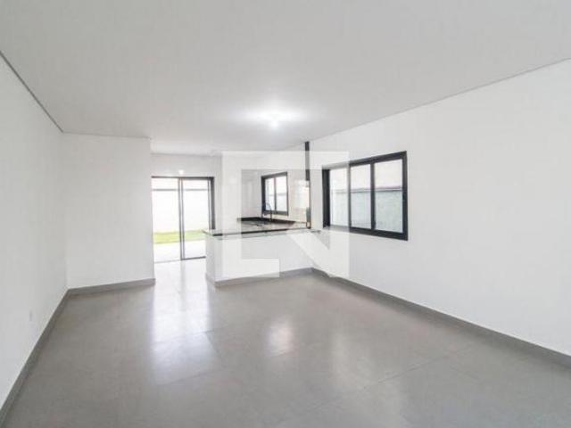 Casa à Venda Alphaville, 3 Quartos, 170 m² Santana de Parnaíba