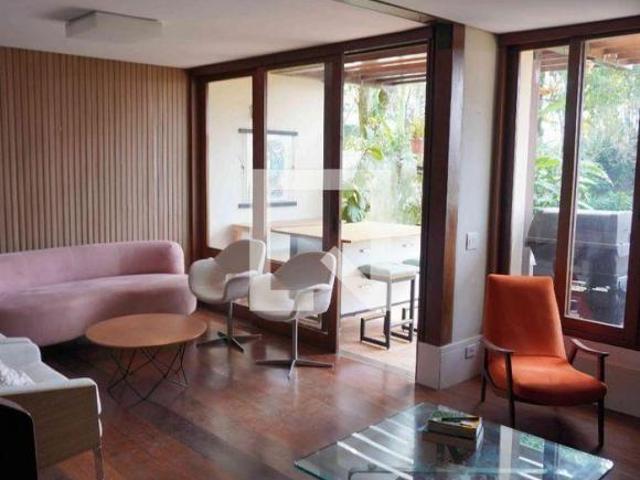 Casa à Venda Alphaville, 3 Quartos, 180 m² Santana de Parnaíba