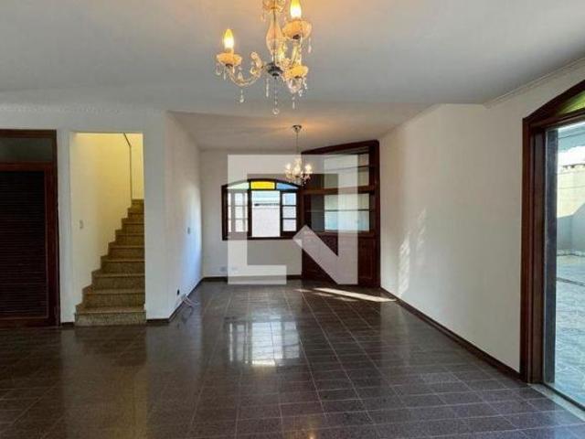Casa à Venda Alphaville, 3 Quartos, 209 m² Santana de Parnaíba