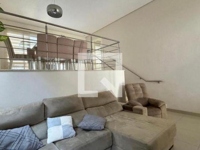 Casa à Venda Alphaville, 3 Quartos, 260 m² Santana de Parnaíba