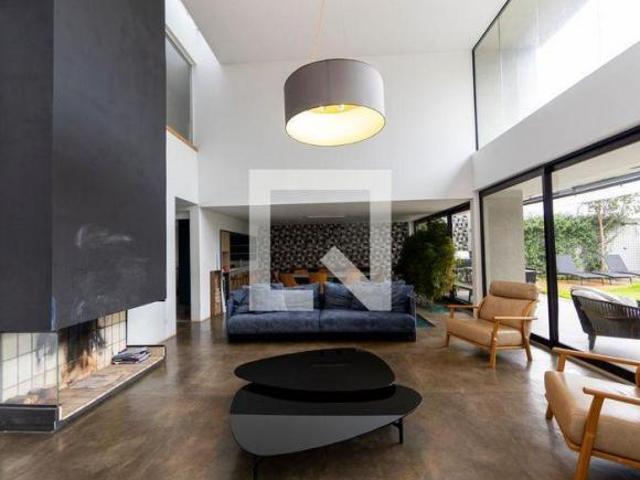 Casa à Venda Alphaville, 3 Quartos, 280 m² Barueri