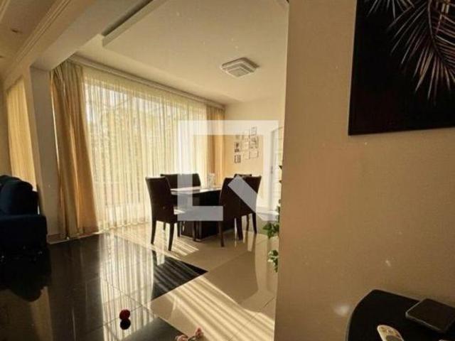 Casa à Venda Alphaville, 3 Quartos, 300 m² Santana de Parnaíba