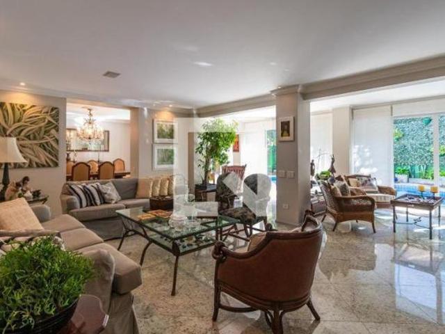 Casa à Venda Alphaville, 3 Quartos, 600 m² Santana de Parnaíba